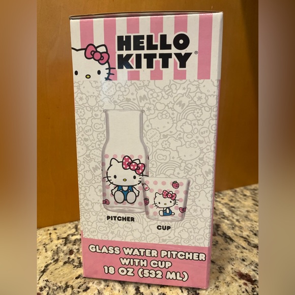 Hello Kitty | Kitchen | Hello Kitty Glass Set | Poshmark